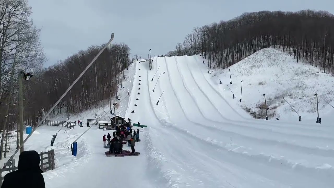 Highest Speed of Snow Tubing in Snow Valley Ski Resort Barrie Ontario ...